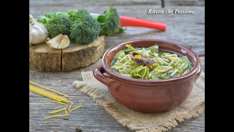 La deliziosa ricetta della minestra di broccoli fatta in casa da ...